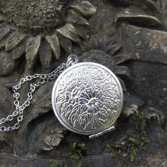 Jewelry | Fully Stainless Steel Floral Photo Locket Holds 2 Photos ...